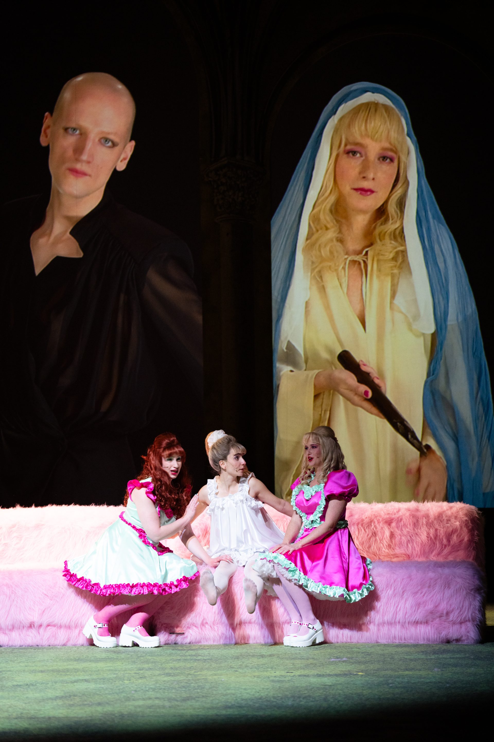 2024-04-06 - »Carmilla. Eine steirische Vampir-Satire«, Premiere am 06. ...
